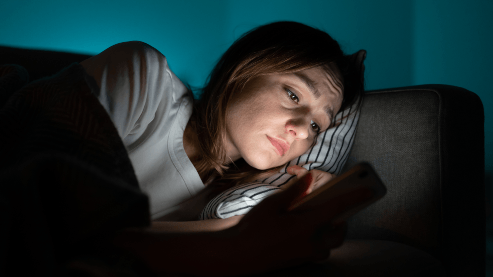 Luz azul de las pantallas: consejos para proteger tus ojos